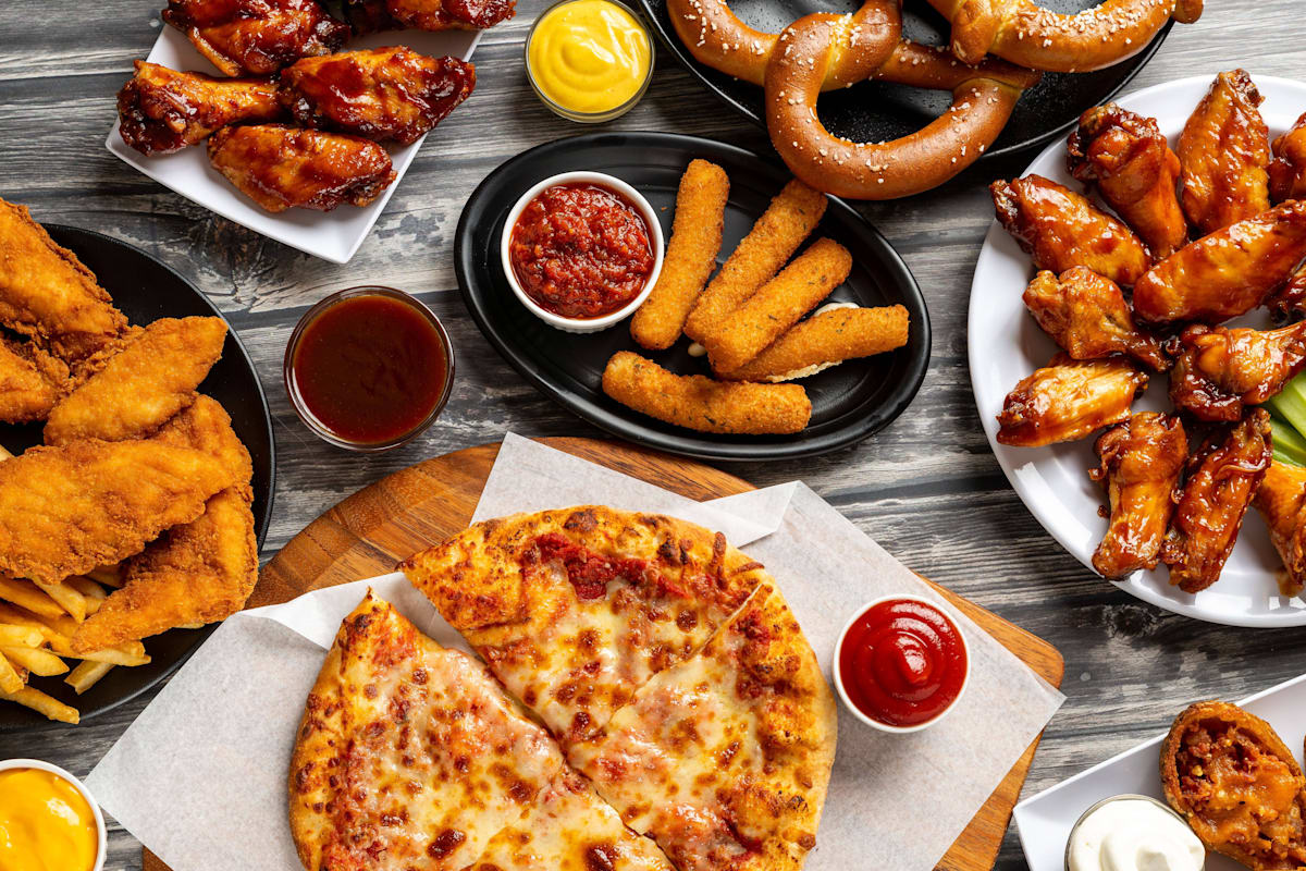 Arena Bar & Grill Delivery Menu | Order Online | 1521 Martin St State ...