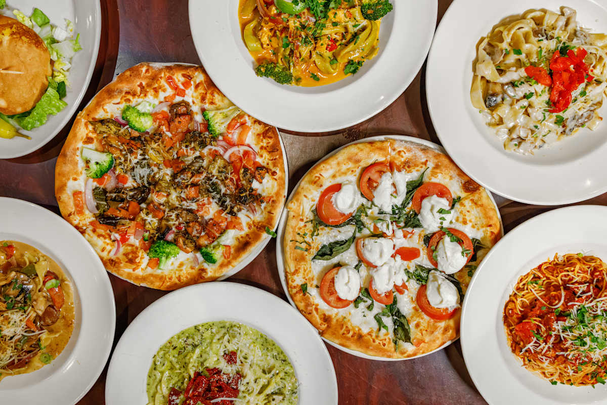 D'lish Gourmet Pasta & Pizza Delivery Menu | Order Online | 386 E H St ...