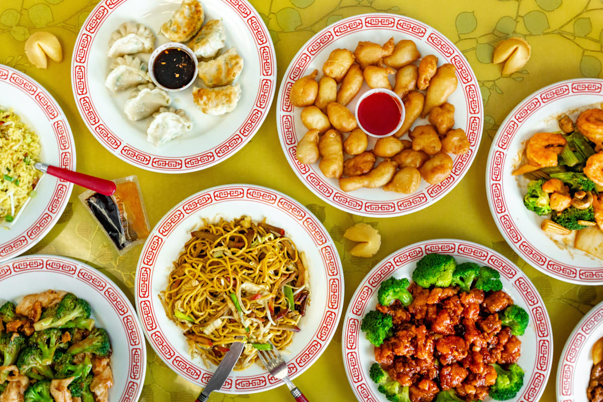 Kings Wok Delivery Menu | Order Online | 2080 Western Avenue ...