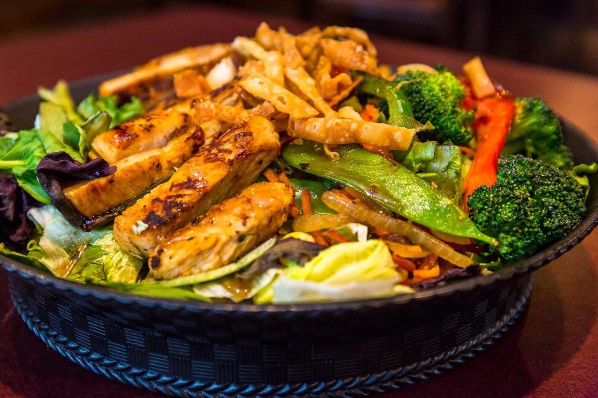 The 5-8 Club Delivery Menu | Order Online | 5800 Cedar Ave S ...