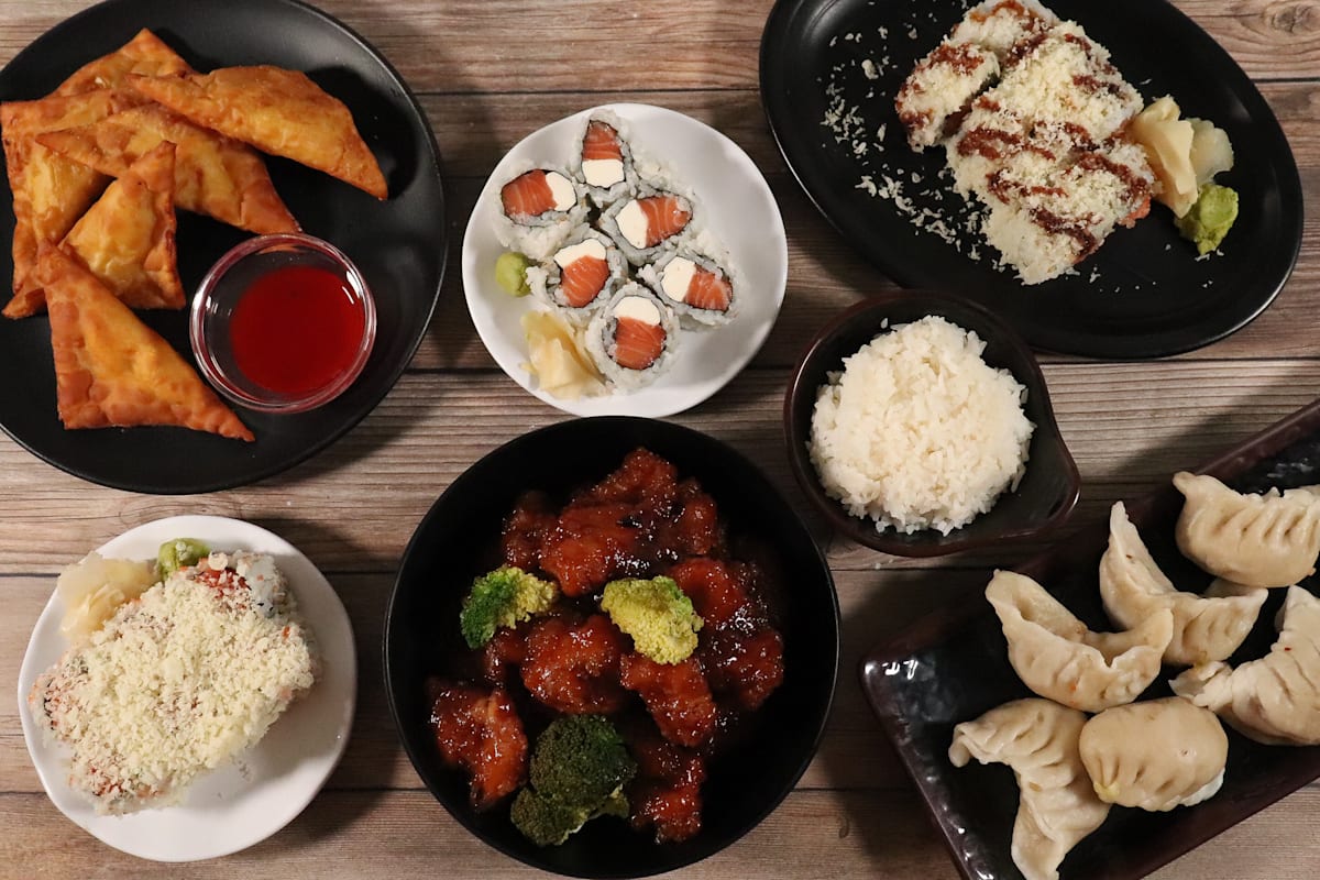 1 Fish 2 Fish Delivery Menu | Order Online | 2423 Pennsylvania Ave NW ...