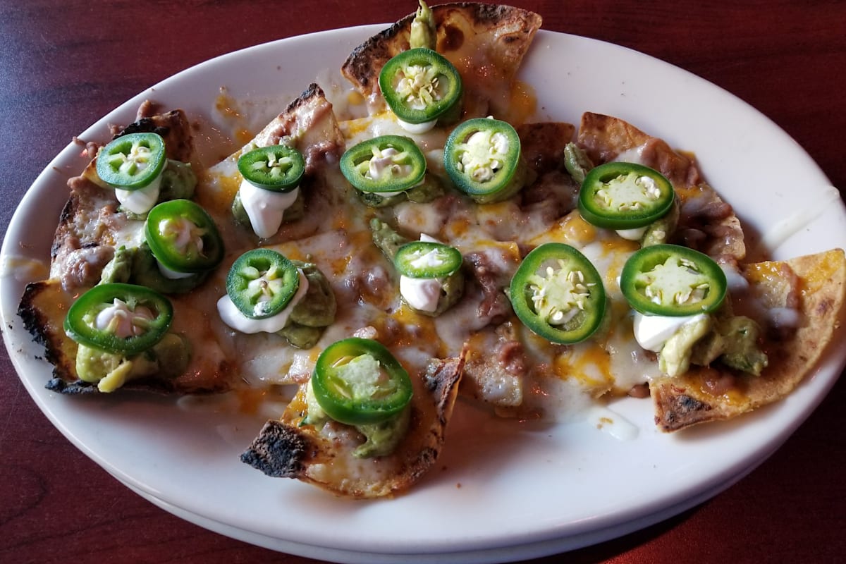 Village Inn Pizzeria Sports Bar & Grill - Skokie, IL Restaurant | Menu ...