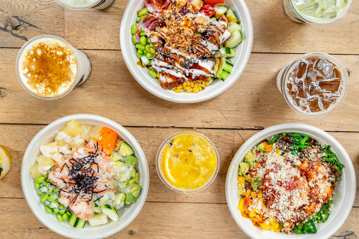 Gojo Poke Bowl & Boba Tea Delivery Menu | Order Online | 1701 Arch St ...