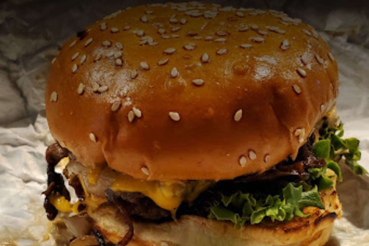 Burgers@ Apollo Delivery Menu | Order Online | 4531 Telfair Blvd ...