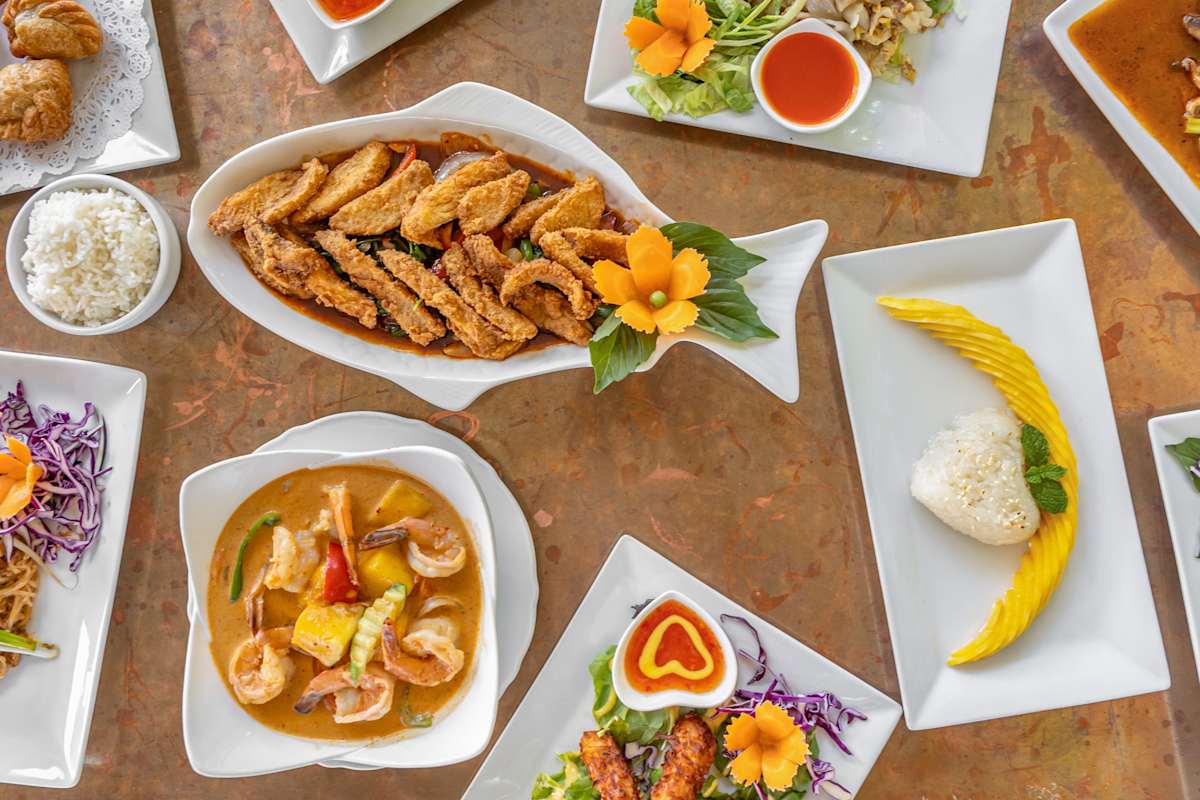 Thai Cuisine at Thames Street Delivery Menu | Order Online | 517 Thames ...