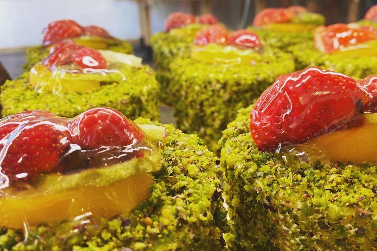 Divan Bakery & Cafe - Brooklyn, NY Restaurant | Menu + Delivery | Seamless