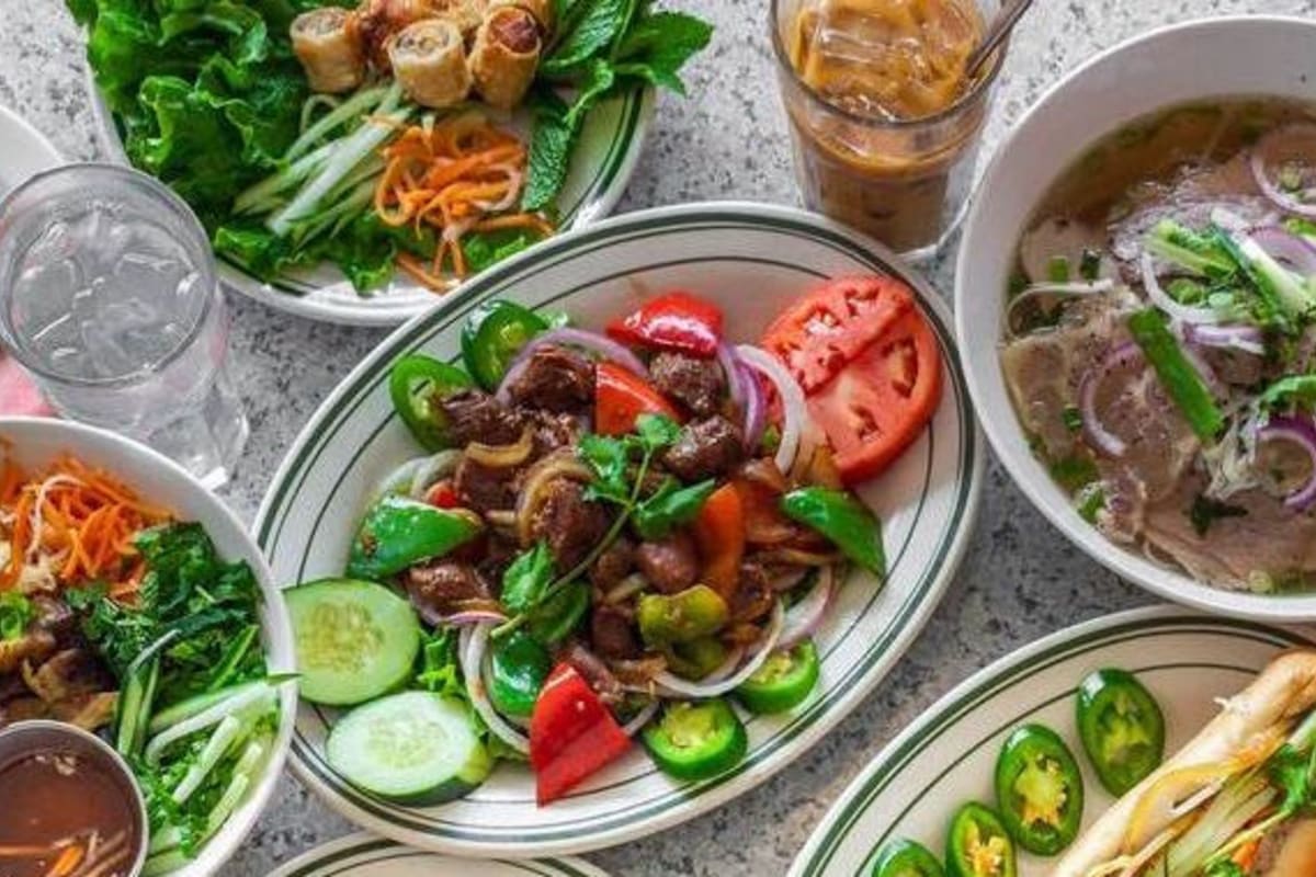 Pho Saigon Bay Delivery Menu | Order Online | 1537 Howe Ave Sacramento ...