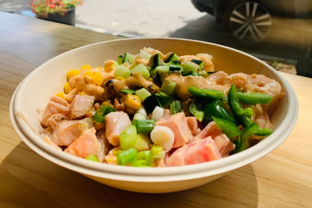 Poke Oli - New Haven, CT Restaurant | Menu + Delivery | Seamless