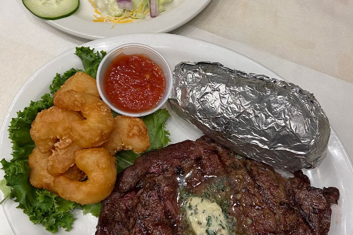 Grease Monkey Sports Bar and Grill Delivery Menu | Order Online | 709 ...