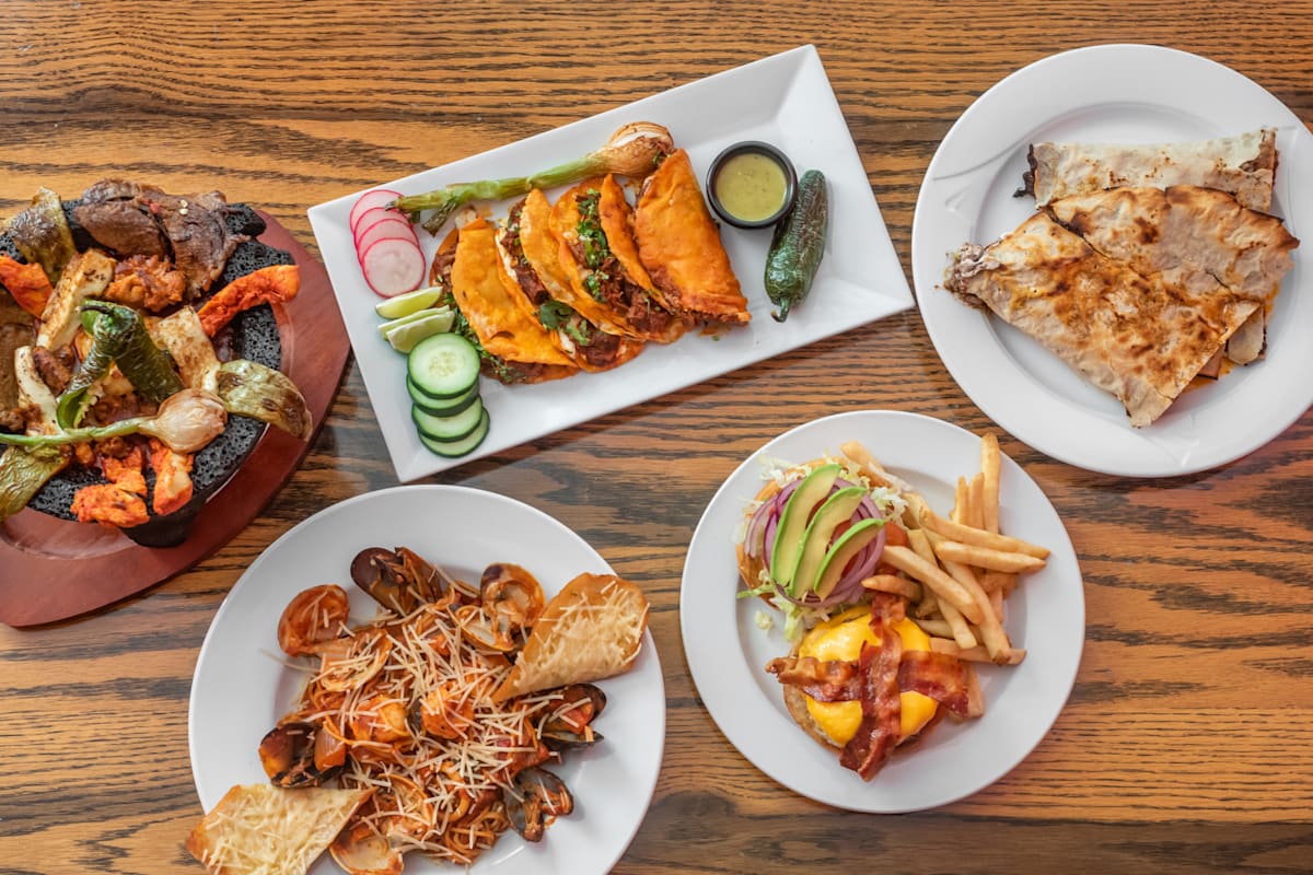 Alberto's Restaurant & Raw Bar Delivery Menu | Order Online | 10 Crain ...