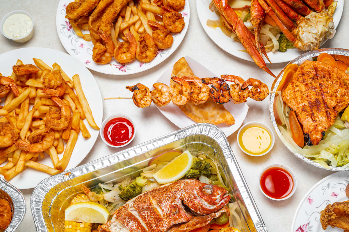 Fish in a Flash Delivery Menu | Order Online | 143 E Gun Hill Rd Bronx ...