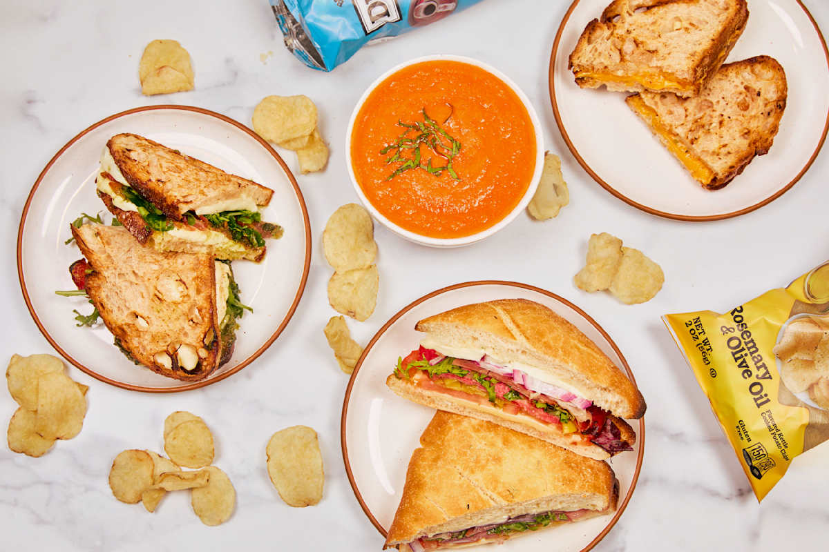 Grilled Cheese Junction - New York, NY Restaurant | Menu + Delivery ...