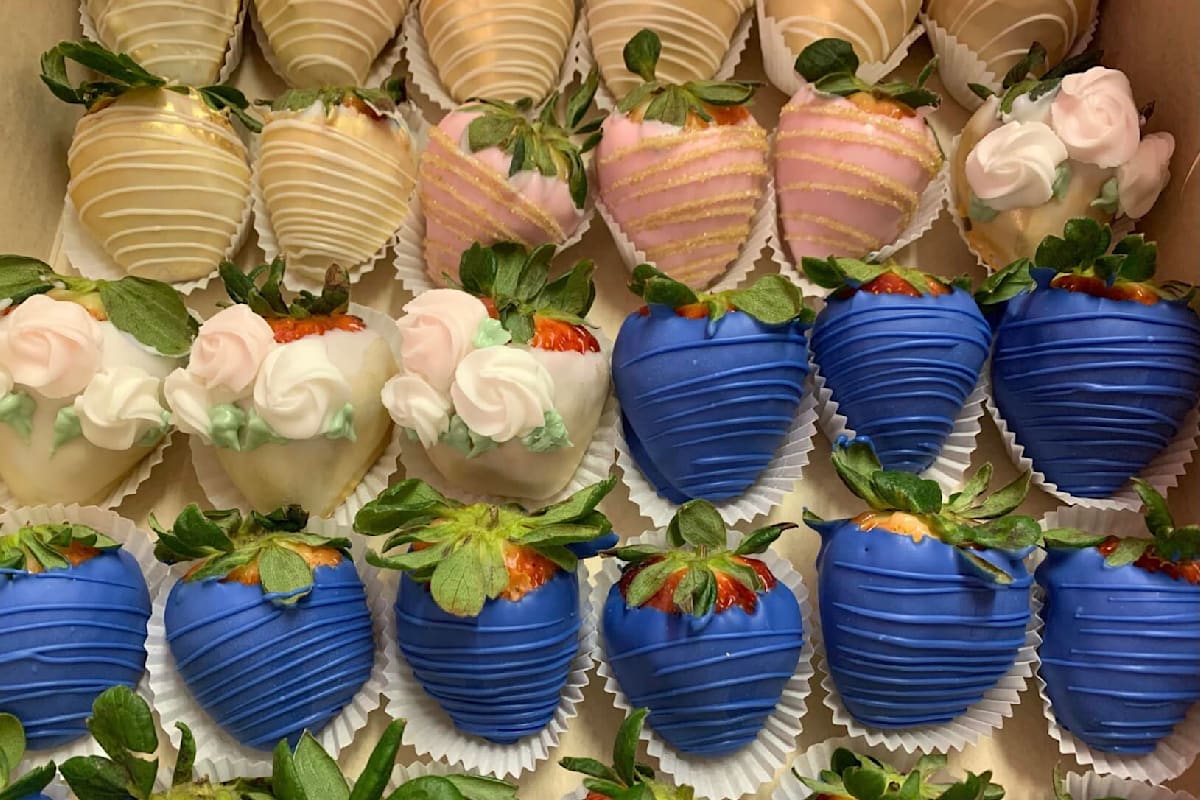 Cakes XO - Lockport, IL Restaurant | Menu + Delivery | Seamless