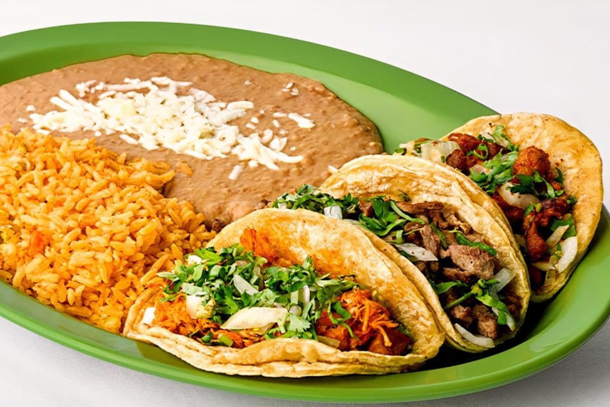 Cilantro Taco Grill - Lombard, IL Restaurant | Menu + Delivery | Seamless