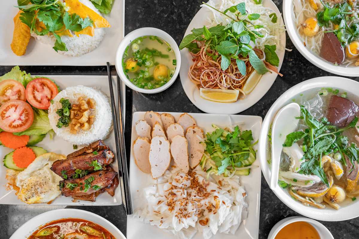 COM GA HOUSTON Delivery Menu | Order Online | 1818 E Pioneer Pkwy ...