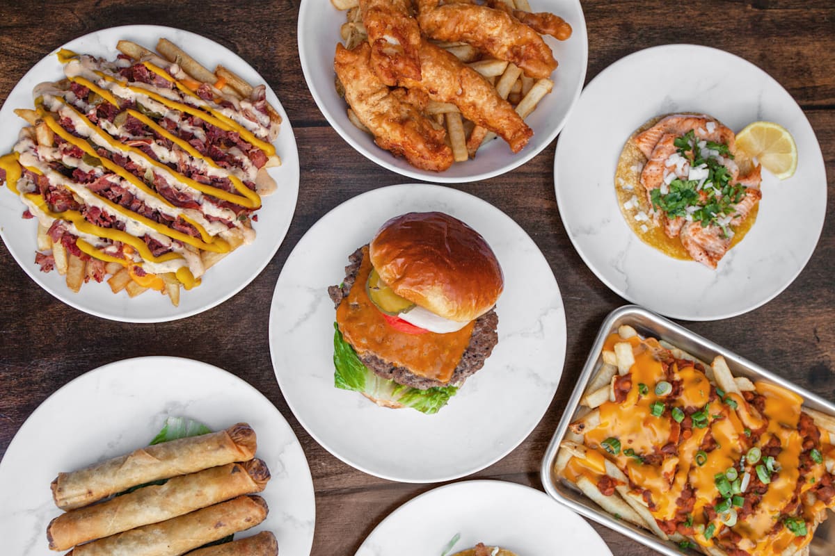 Shipmates Restaurant & Sports Bar Delivery Menu | Order Online | 11424 ...