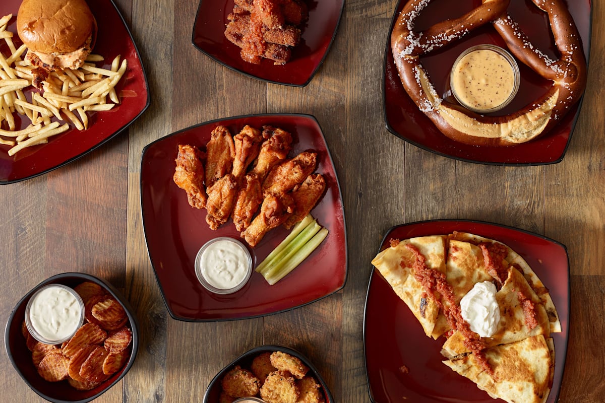 Flynn's Irish Pub - Pawtucket, RI Restaurant | Menu + Delivery | Seamless