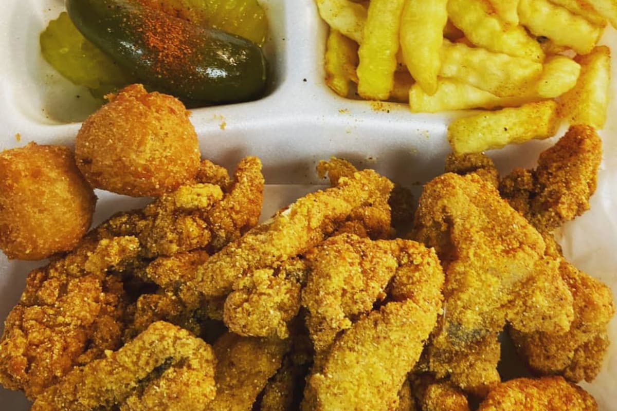 Dat Chicken and Seafood Delivery Menu | Order Online | 867 N ...