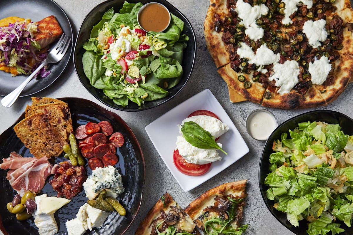 City Cellar American Modern - Westbury, NY Restaurant | Menu + Delivery ...