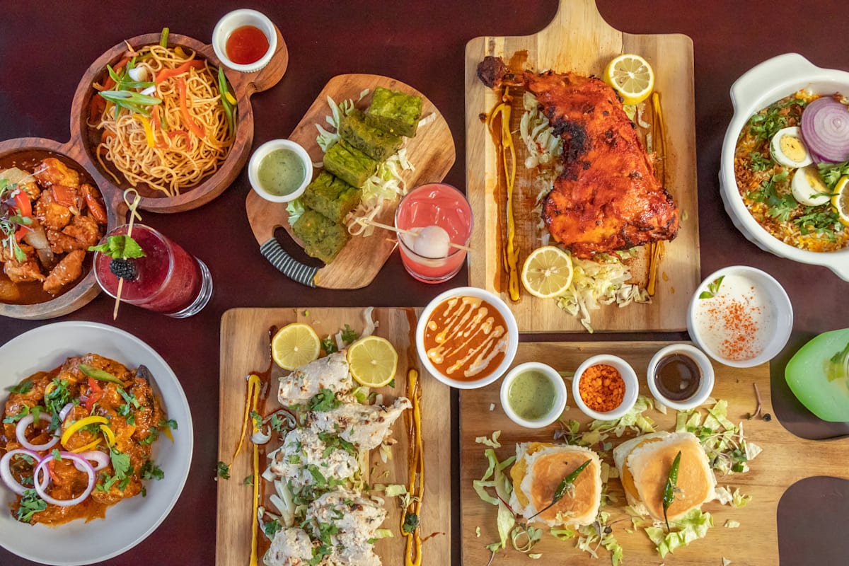 Bombay Lounge Delivery Menu | Order Online | 64 Water St Worcester ...