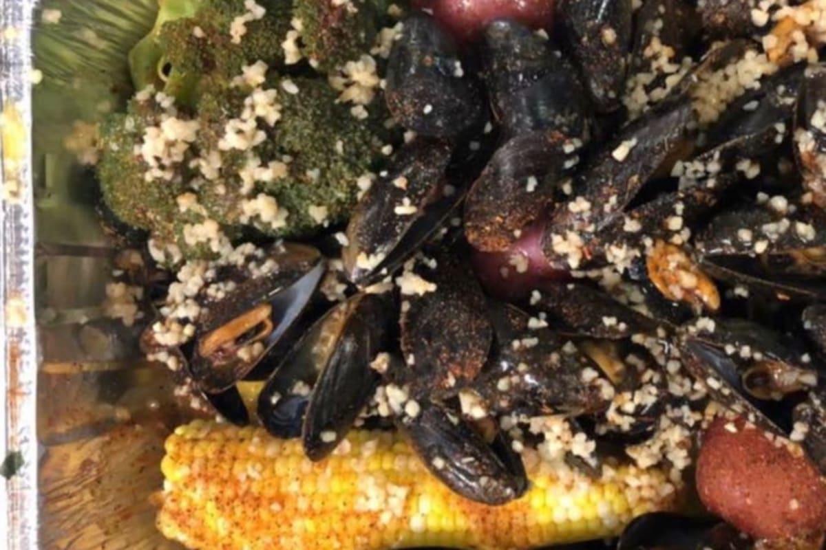 A & J Seafood Delivery Menu | Order Online | 3148 N Broad St ...