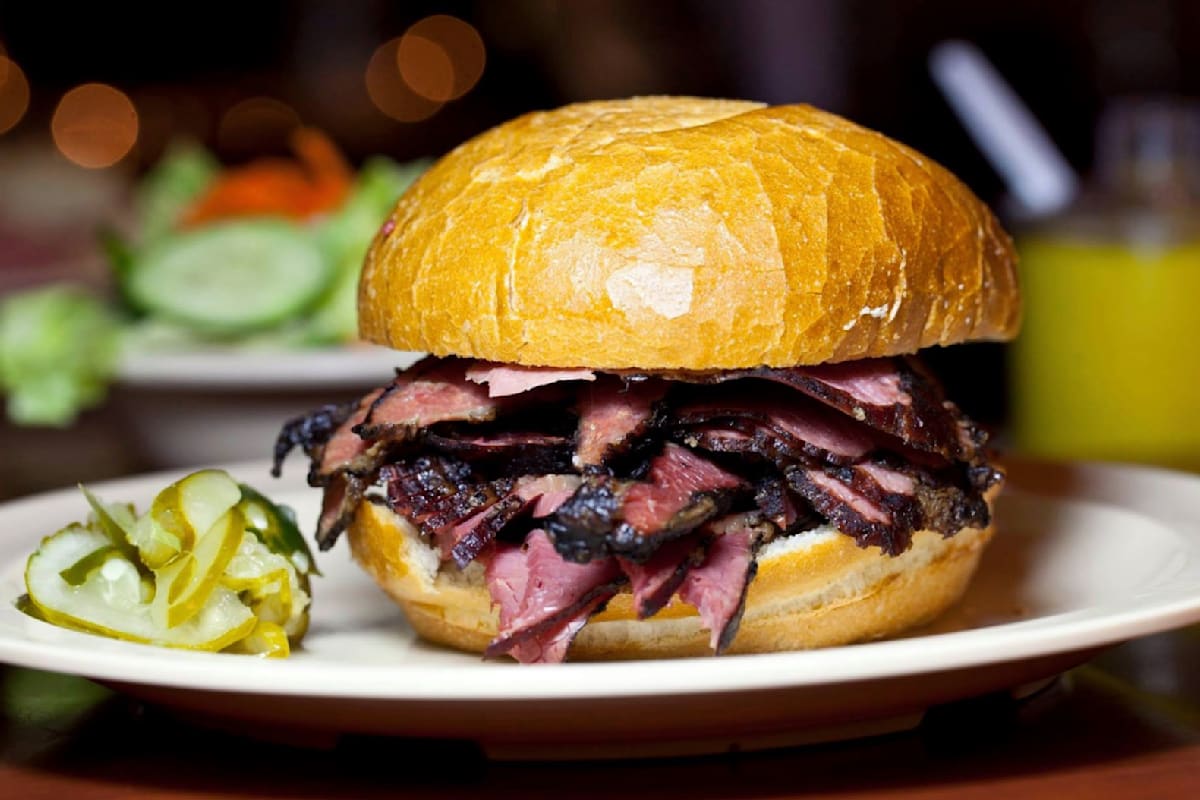 Sams Hof Brau - Sacramento, CA Restaurant | Menu + Delivery | Seamless