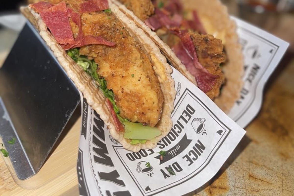 Aye Tea Elle Elevated Tapas - College Park, GA Restaurant | Menu ...