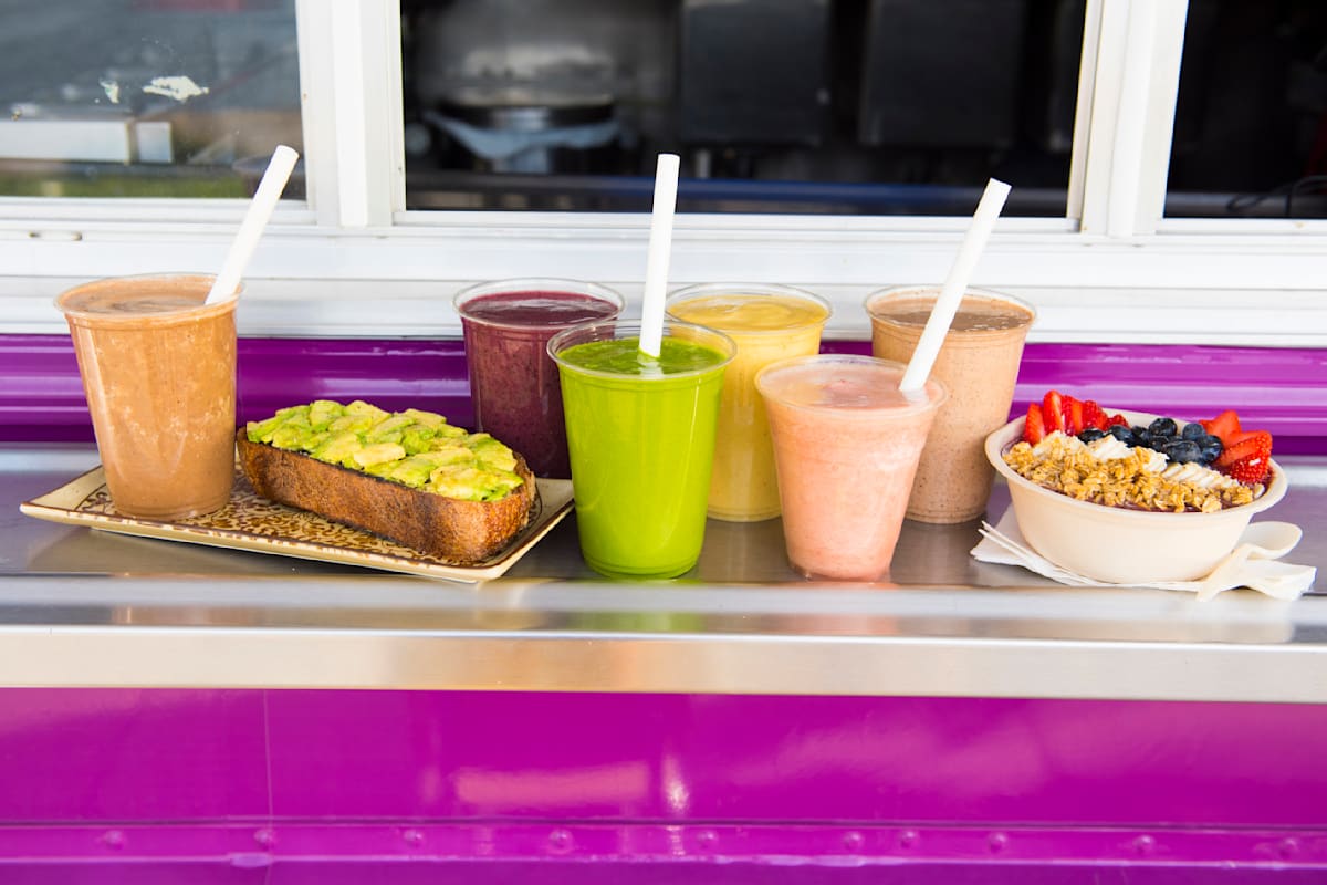 Smoothie Operator Delivery Menu | Order Online | 1835 Lakeshore Ave ...