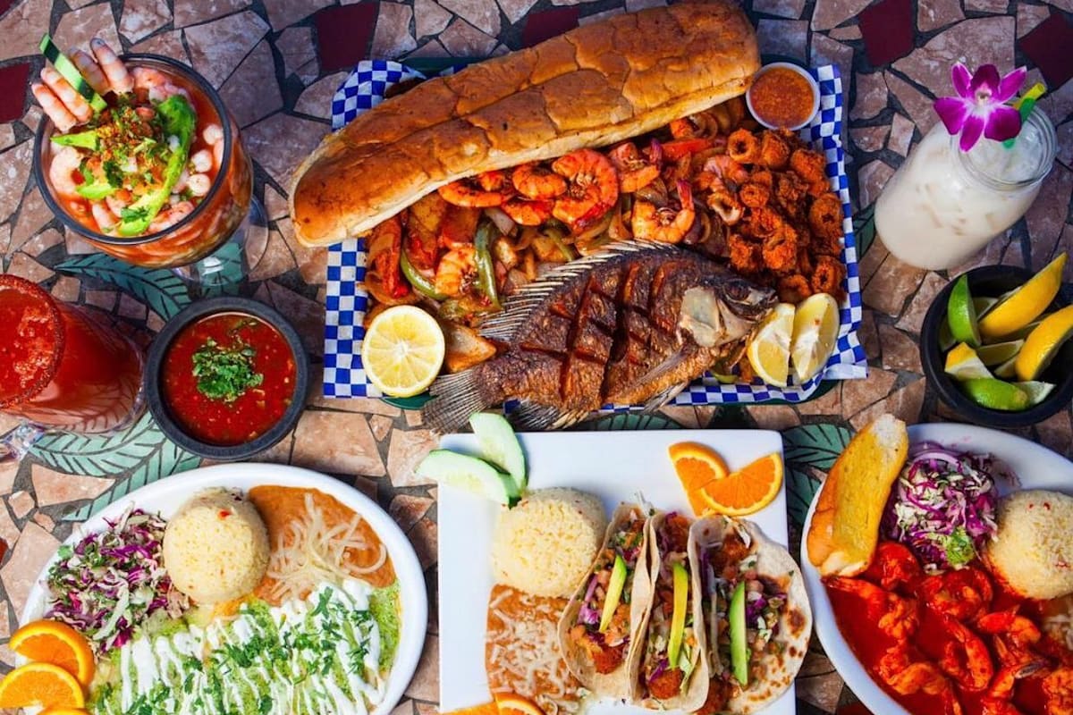 Mariscos El Puerto Delivery Menu | Order Online | 1901 N Decatur Blvd ...