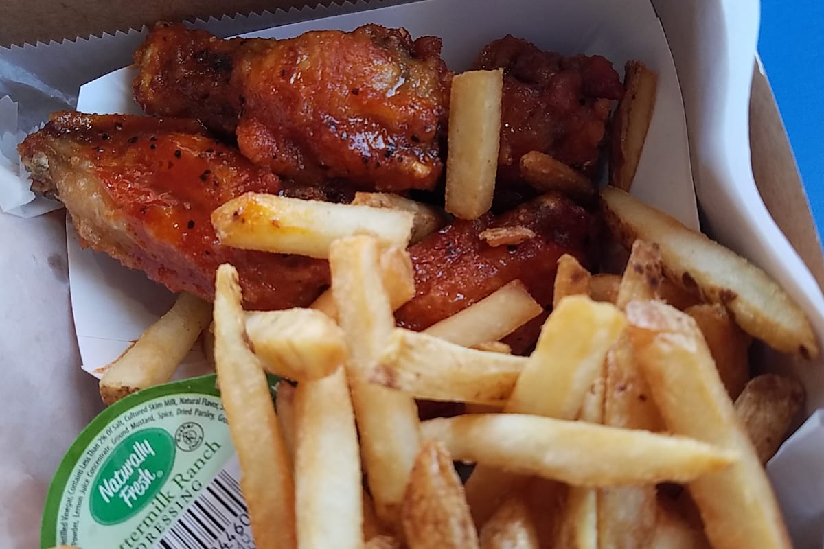 Wild Wing Station Delivery Menu | Order Online | 504 S Wilson Ave ...