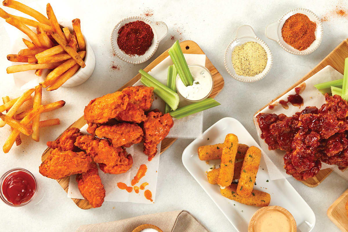 Sticky Wings Delivery Menu | Order Online | 4015 Cedar Springs Rd ...