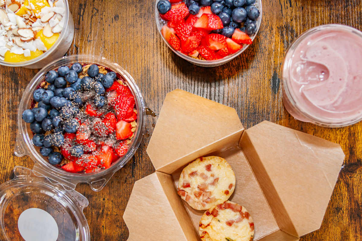 ShakeExpress Mission Delivery Menu | Order Online | 2015 North Shary ...