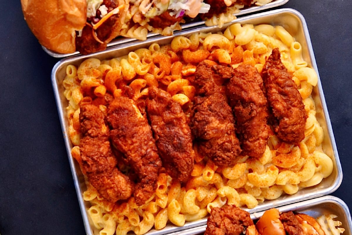 Howdy Hot Chicken Delivery Menu | Order Online | 4808 Waterview Town ...