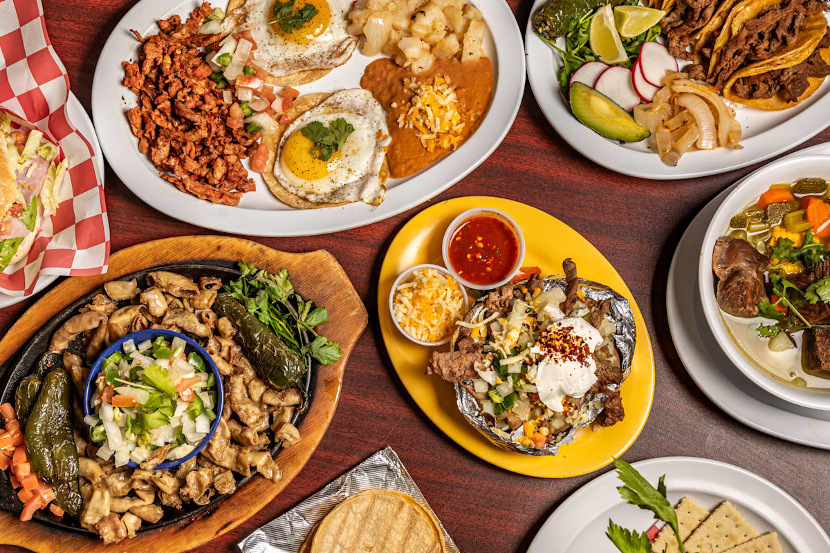 Taco Santa Cecilia Restaurant Delivery Menu | Order Online | 5500 El ...