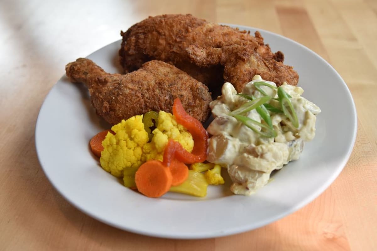 Common Pub Detroit Delivery Menu | Order Online | 5440 Cass Ave Detroit ...