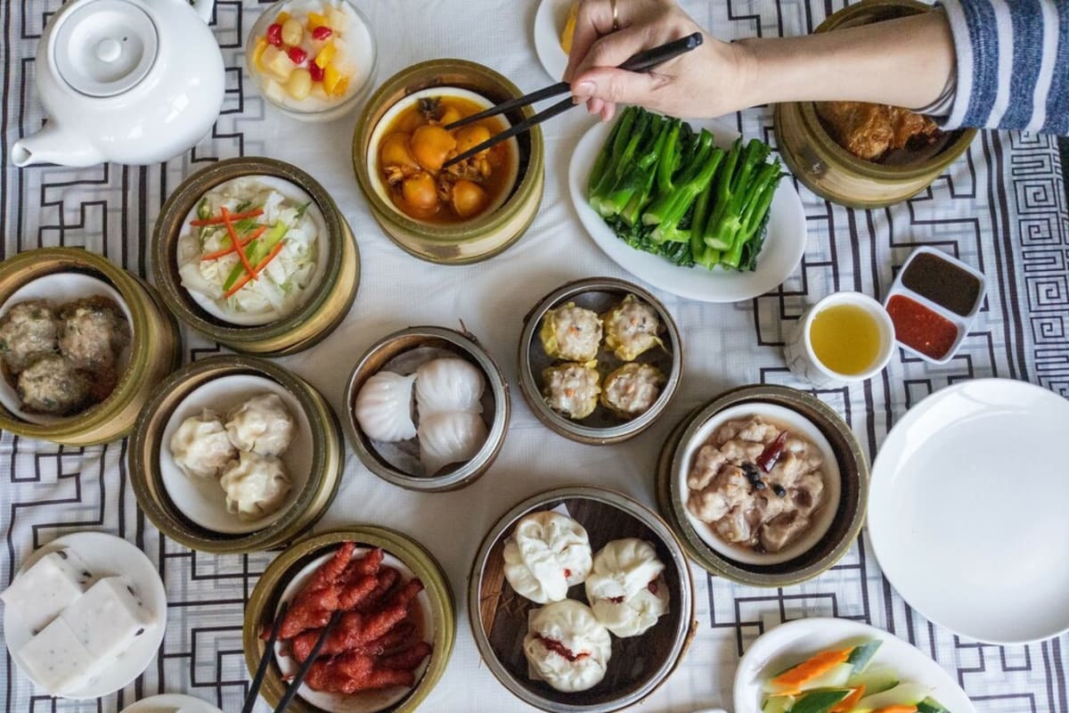 Furama Restaurant Delivery Menu | Order Online | 4936 N Broadway St ...