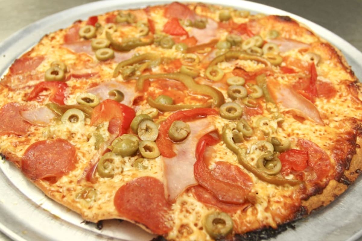 Riko's Pizza - Norwalk, CT Restaurant | Menu + Delivery | Seamless
