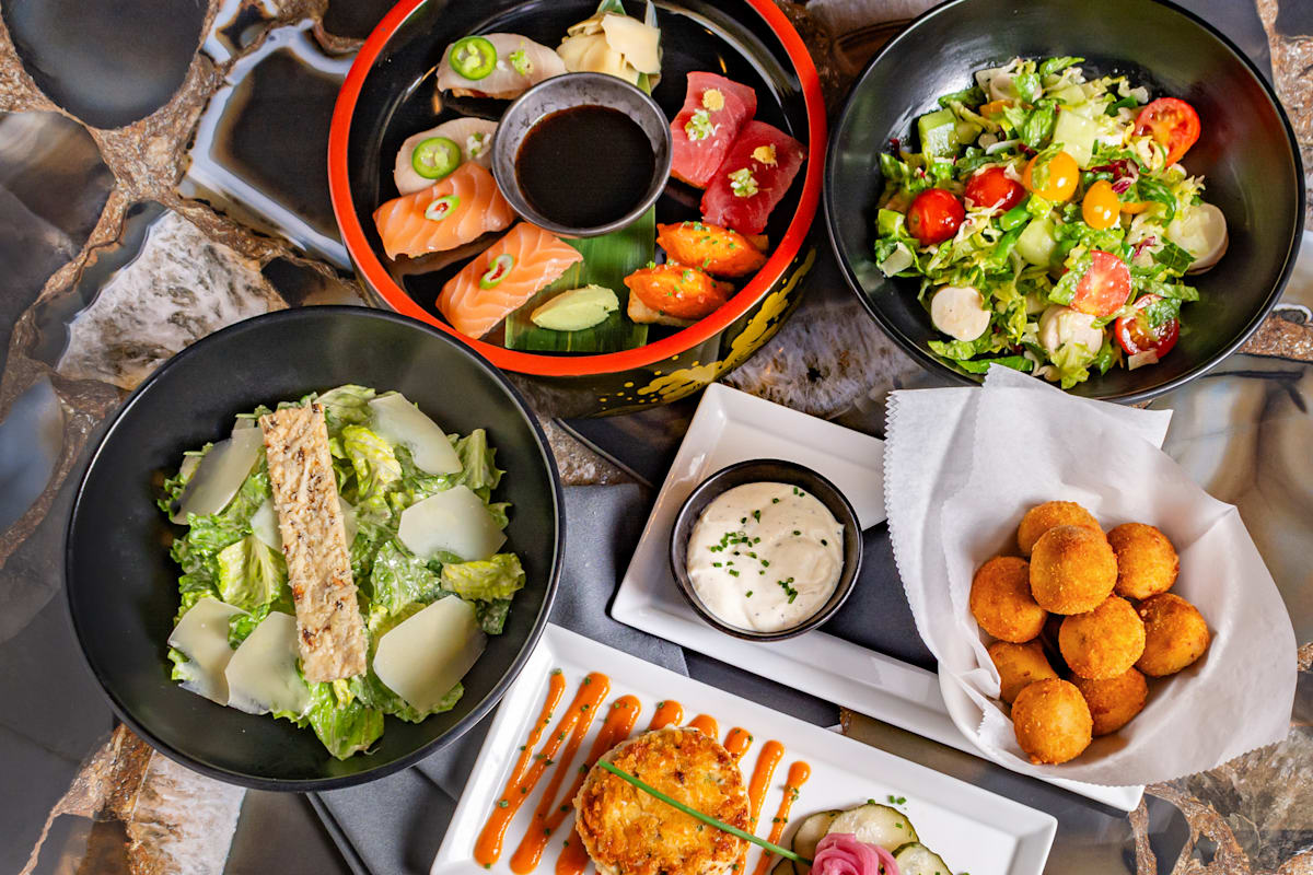 Tbar Roslyn - Roslyn, NY Restaurant | Menu + Delivery | Seamless