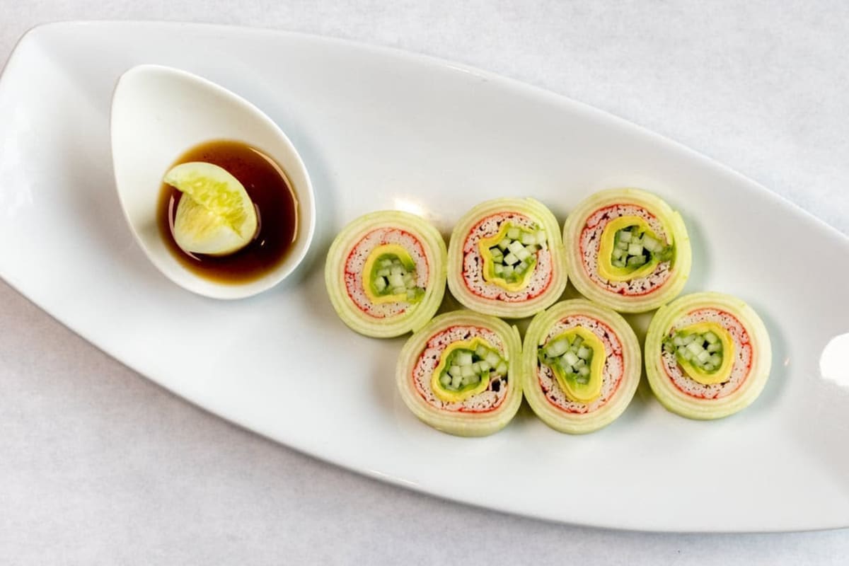 Boiling House Seafood & Sushi Bar - Akron, OH Restaurant | Menu ...