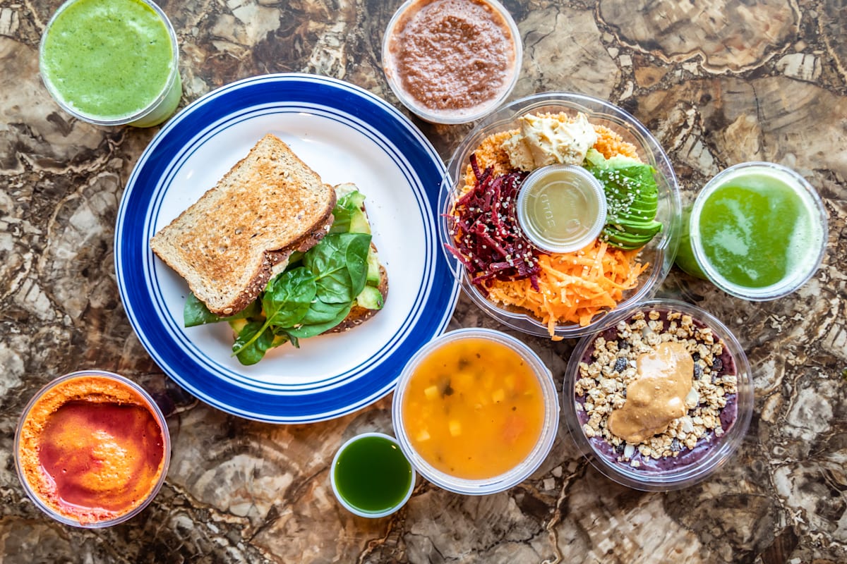 The Magic Blend Delivery Menu | Order Online | 1325 Springfield St ...