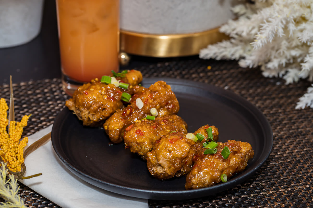 Thai Treasure Restaurant and Bar Delivery Menu | Order Online | 3811 Fairfax Dr Arlington | Grubhub