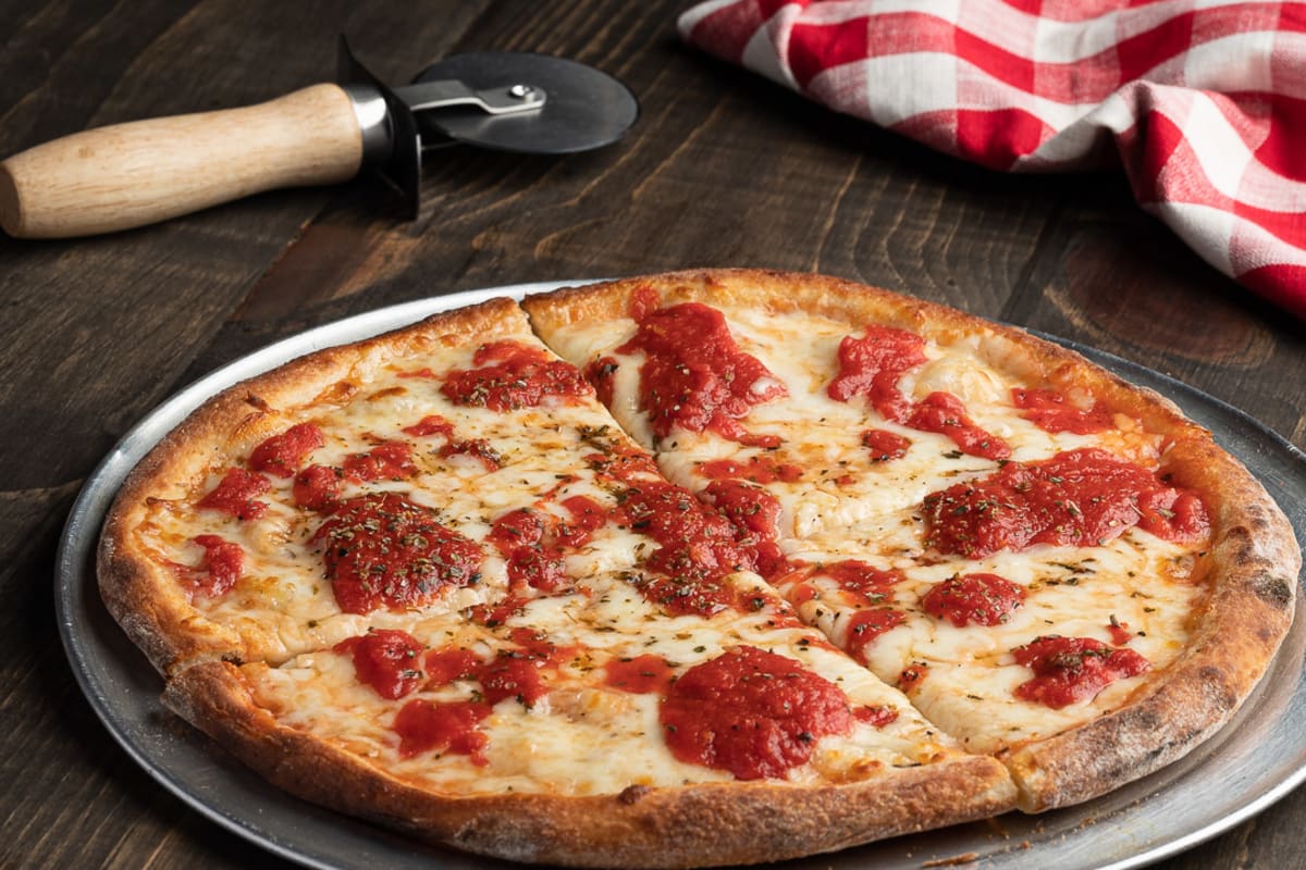 La Rossa Pizzeria Yamato Delivery Menu | Order Online | 222 Yamato Rd ...