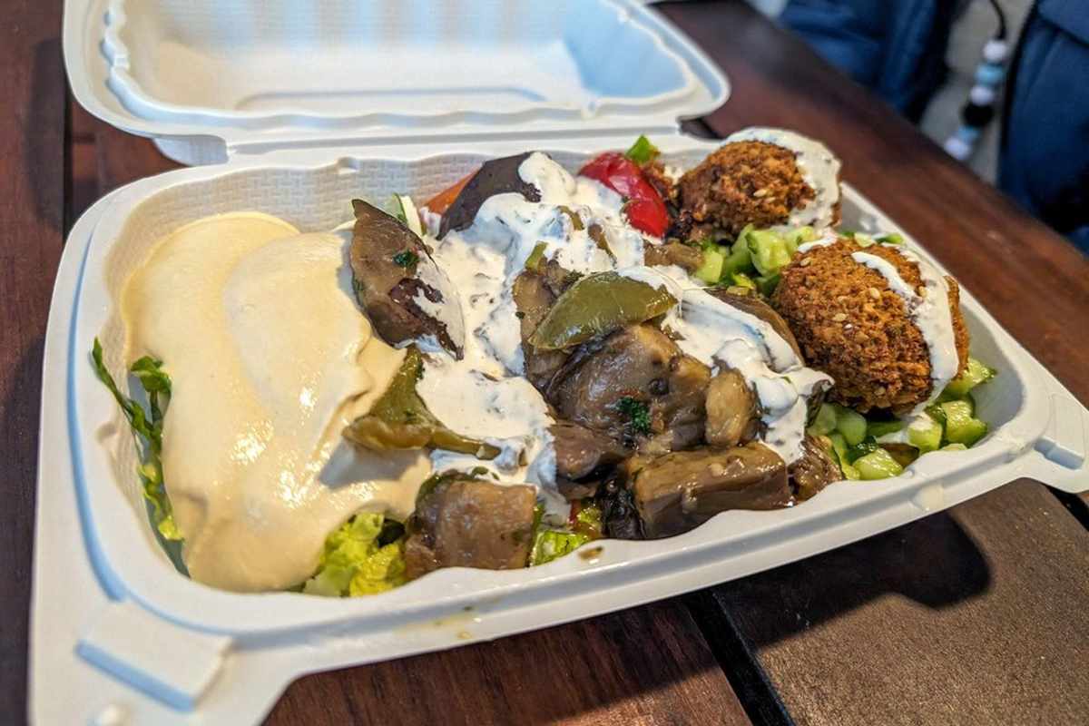 Ozzy's Grill & Cafe Delivery Menu | Order Online | 21 Drumm Street San ...