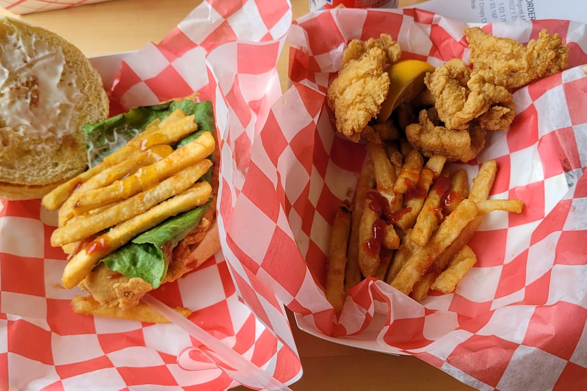 Chick E D's - Springfield, MA Restaurant | Menu + Delivery | Seamless