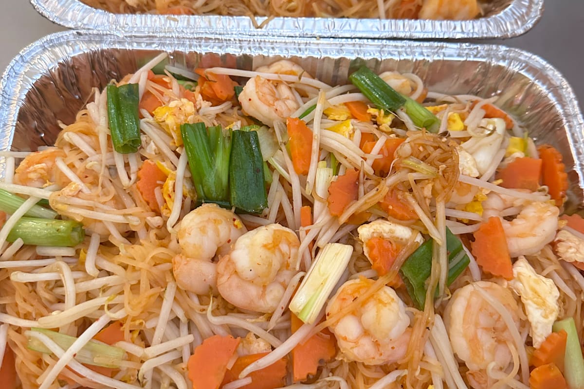 Kin Thai Zabb Delivery Menu | Order Online | 5872 Samet Dr High Point ...