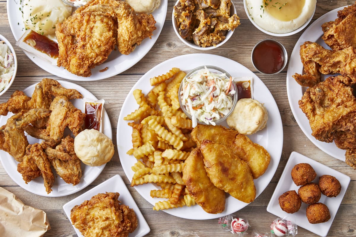 Family's Fried Chicken - Ypsilanti, MI Restaurant | Menu + Delivery ...