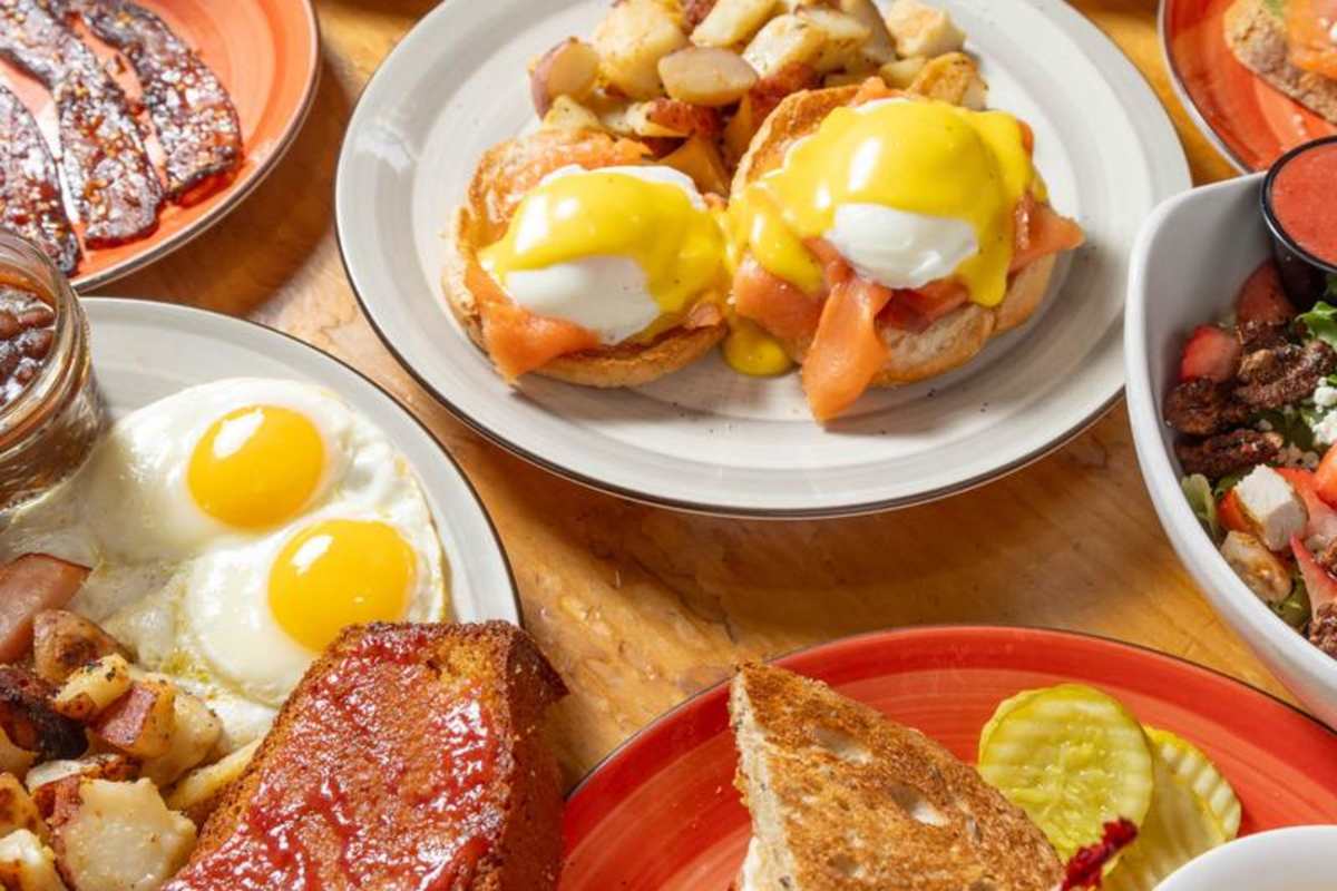 Strawberry Fair Restaurant - Norwell, MA Restaurant | Menu + Delivery ...