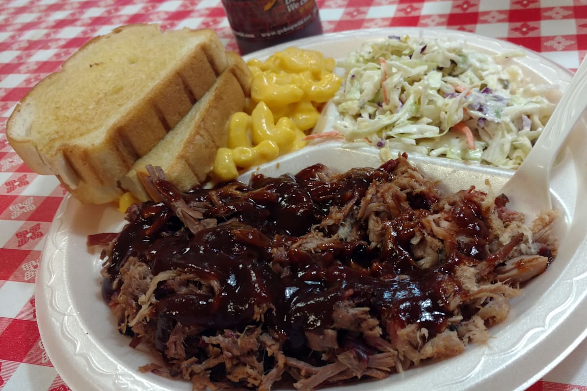 Hog Wild Pit Bar-B-Q (Wichita - E Central Ave) - Wichita, KS Restaurant ...