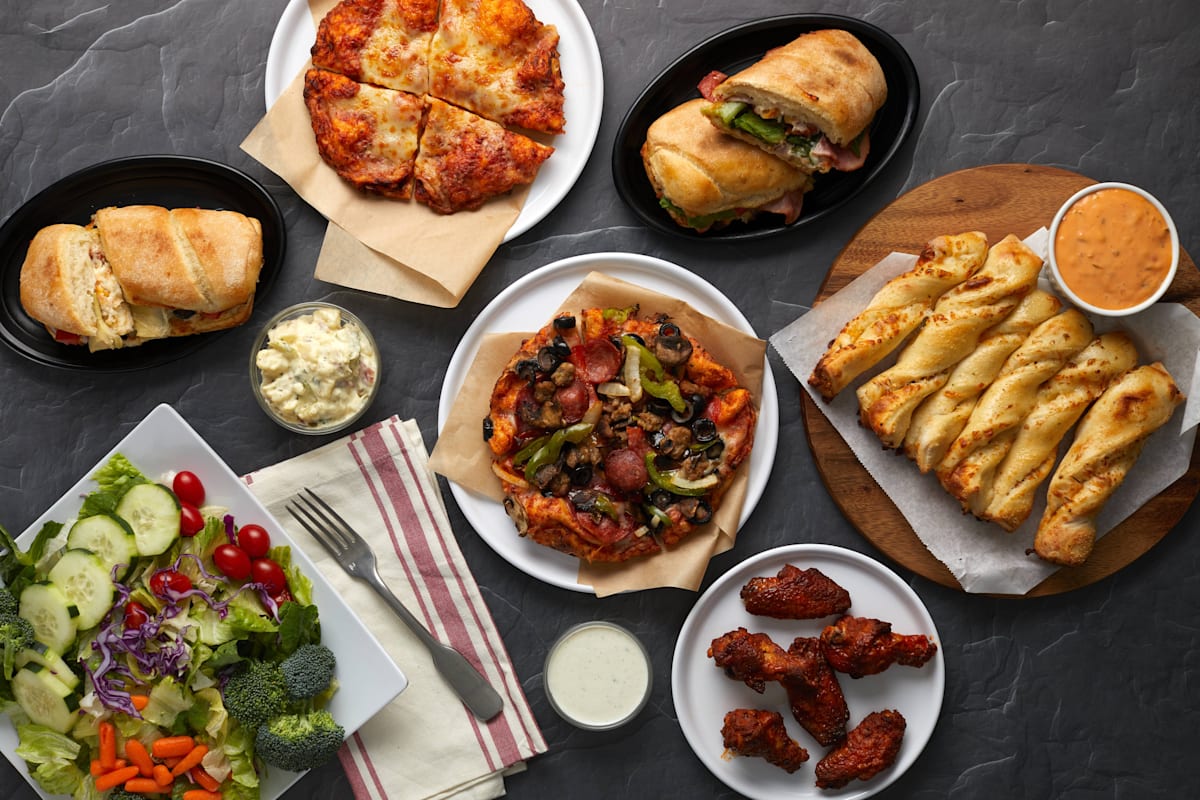 Round Table Pizza Delivery Menu | Order Online | 7460 W Lake Mead Blvd ...