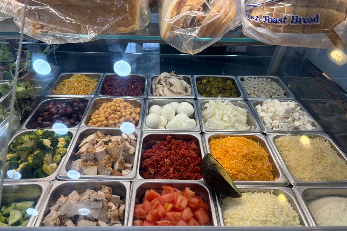Cuse Gourmet Deli and Cafe - Syracuse, NY Restaurant | Menu + Delivery ...